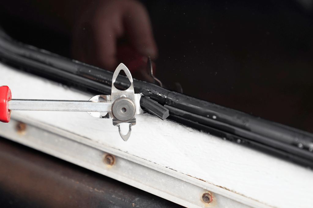 The Secrets to Installing a Locking Strip – Steele Rubber Products