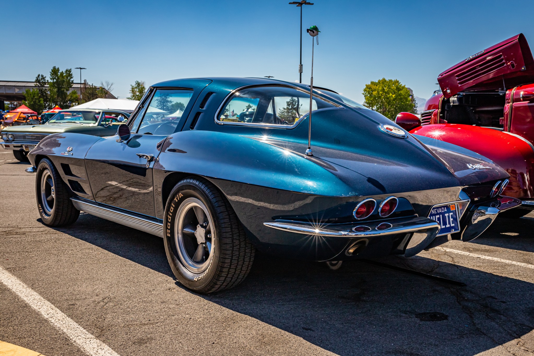 Guide to Corvette Roof Types – Steele Rubber Products